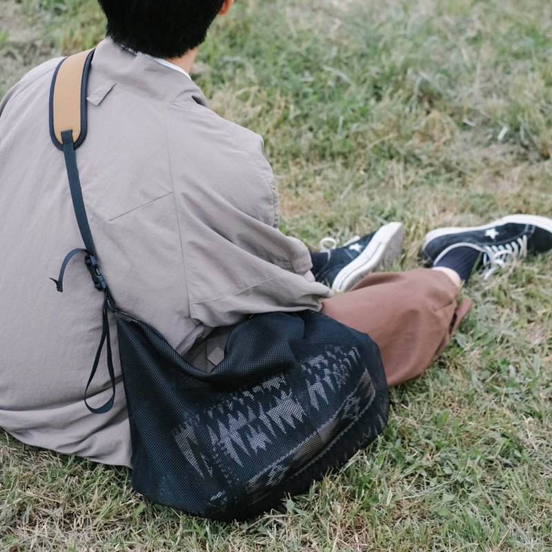 DRIFT Packable Duffel - Shop HANCHOR Luggage & Luggage Covers - Pinkoi