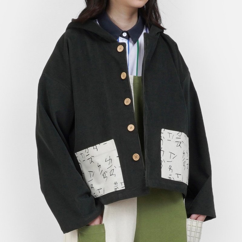 練習拼接燈心絨連帽外套-墨綠色 HEY SUN｜女大衣/外套人氣榜 - Pinkoi