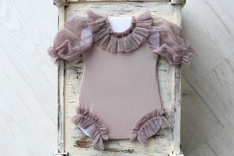 Purple bodysuit for newborn girls: the perfect outfit for a little girl - 設計館 Divaprops 嬰兒手鍊/飾品 ...