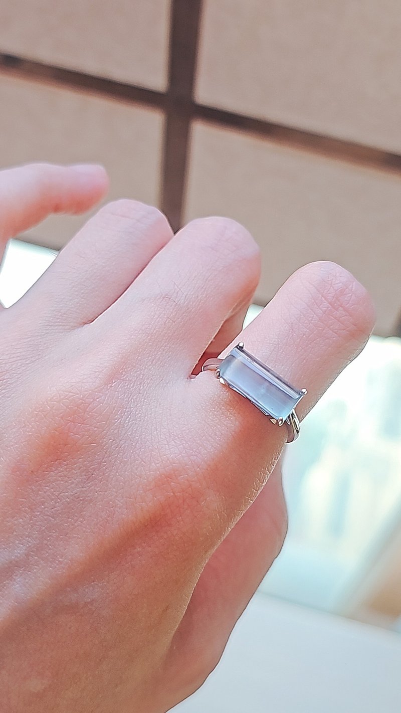 |財燈|A貨翡翠冰玻藍燈管11.6mm純銀鍍18k極簡戒指 Luien路安翡翠｜戒指人氣榜 - Pinkoi