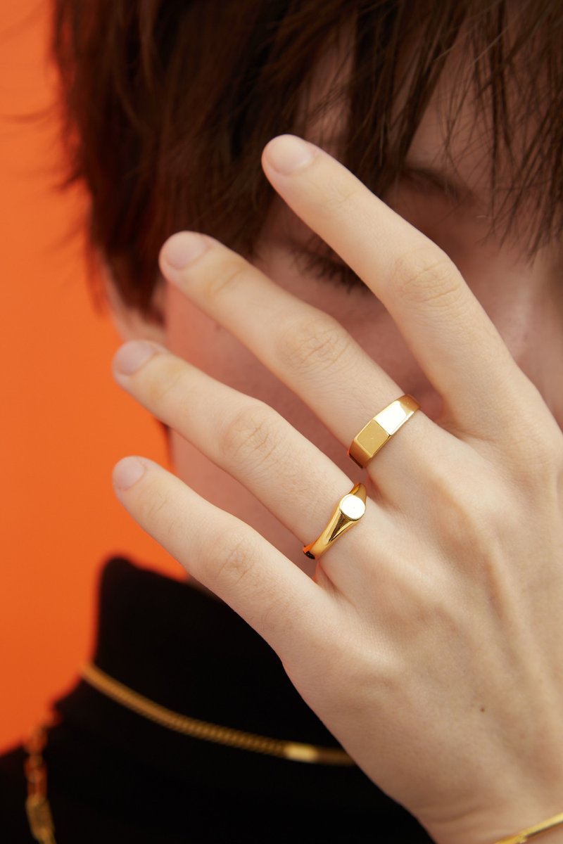 OA MINI PRAISE SIGNET RING (Gold Plated) originagbangkok｜戒指人氣榜 - Pinkoi