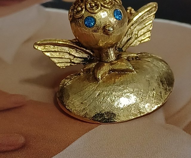 Tortolani brooch store