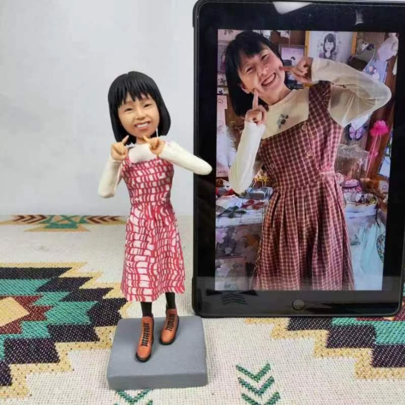 客制化人物公仔 人偶 3D人像畫 似顏繪 肖像 定制 生日 紀念 禮物 uDesign優湛｜玩偶/公仔人氣榜 - Pinkoi