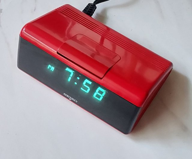 Space Age Seiko Red Plastic Pop Style Alarm Clock is Small Space Age Seiko Red Plastic Pop Style Alarm Clock is Small