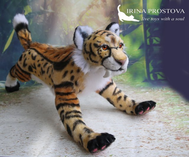 Primeval Sabertooth Tiger Toy