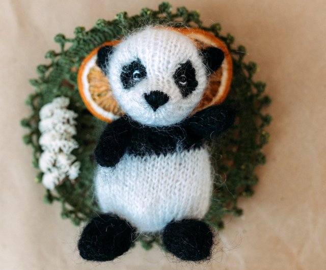 Panda Knitting Patterns Panda Xiao Xiao "The Stash Gobblers #01",