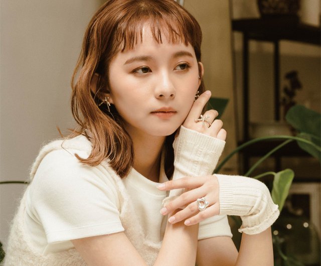 Dora Cheng's Instagram, Twitter & Facebook on IDCrawl