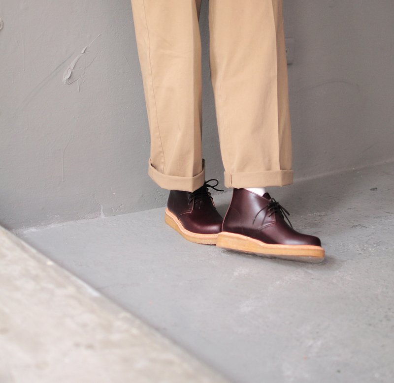 紅咖啡__生膠底沙漠靴 船型底 A8636 (紅咖啡/黑/沙色 3色) La Brisa 台南製鞋｜女皮鞋人氣榜 - Pinkoi