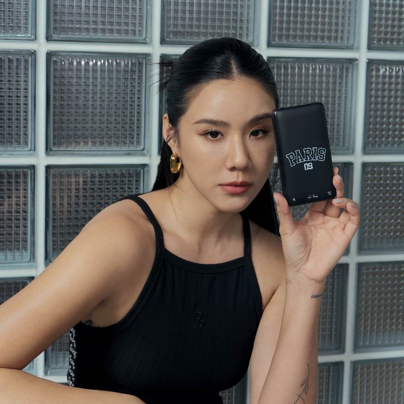 H.G.D.聯名hi ! Paris !雙線快充10000mAh行動電源 TOXOXO｜行動電源/充電線人氣榜 - Pinkoi