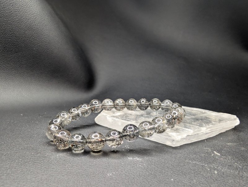 黑草莓晶 黑閃 超七 雲母片 8mm 天然水晶 Double W 天然水晶創作館｜手鍊/手環人氣榜 - Pinkoi