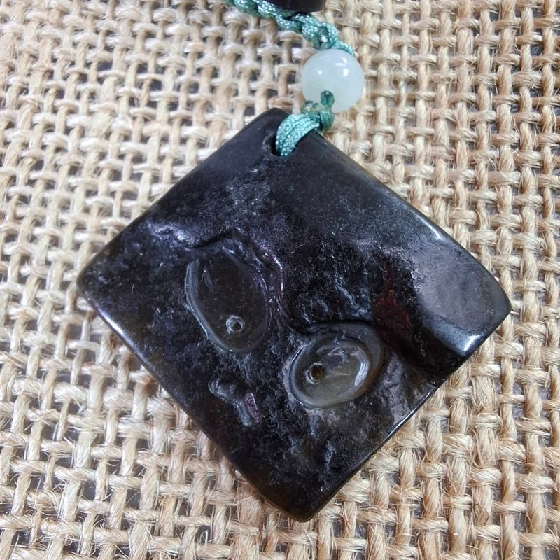 Burmese Jade / Warding Off Evil, Well-being, Attracting Wealth - Take ...