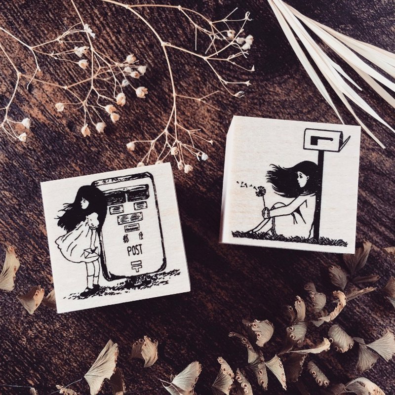 SNAIL MAIL Girls stamp set (2 stamps) OOLA HAPPY STATIONERY｜印章/印台人氣榜 - Pinkoi