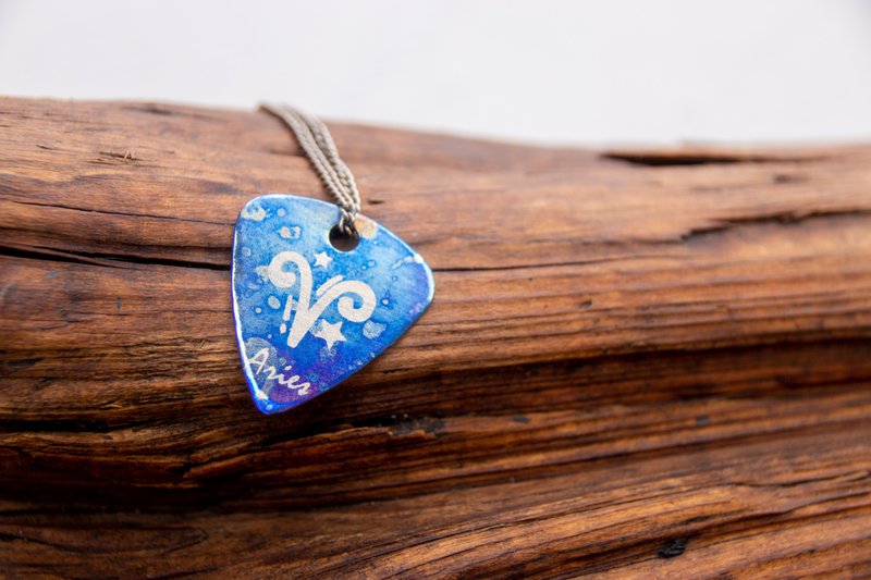 十二星座 • 手工純鈦吉他撥片guitar pick 吾島製鈦 wootopia titanium studio｜吉他配件人氣榜 - Pinkoi