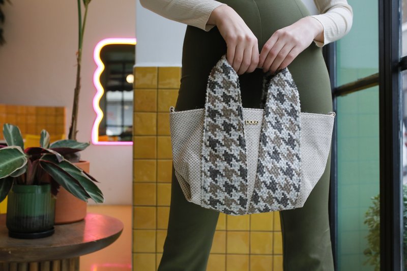 【上班必備】綠花紋麻布休閒手袋/斜孭袋 Style Your Way (DOGO HK)｜側背包/斜背包人氣榜 - Pinkoi
